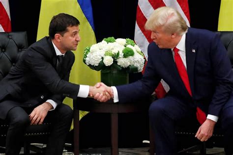 Зеленський провів телефонну розмову з Трампом Читайте на Ukr Net