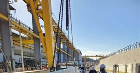 25t 콘크리트 구조물 쓰러져 외국인 노동자 1명 사망