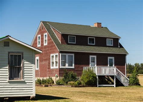 Drayton Valley Museum And Archives Exhibits