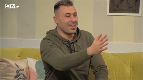 ПРИЯТЕЛСТВО МЕЖДУ МЪЖ И ЖЕНА ШОУТО НА СЦЕНАРИСТИТЕ Youtube