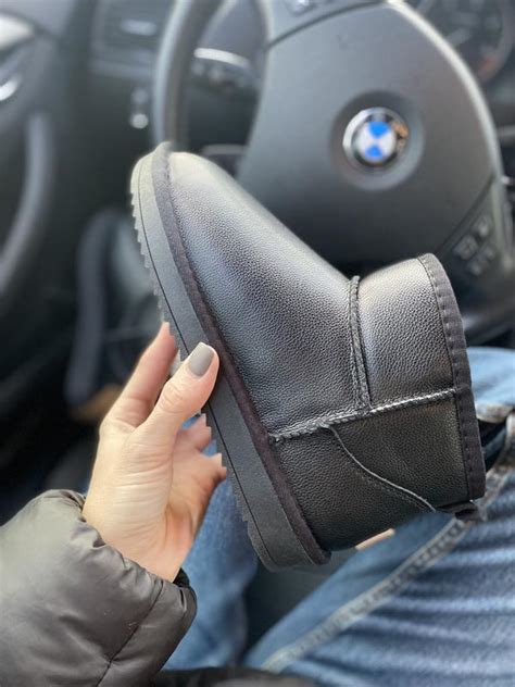 Уггі міні шкіра знижка — ціна 1250 грн у каталозі Уггі Купити жіночі речі за доступною ціною