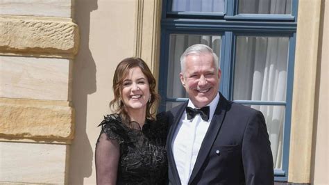 Alexander Herrmann Das Ist Die Schöne Frau Des Tv Kochs