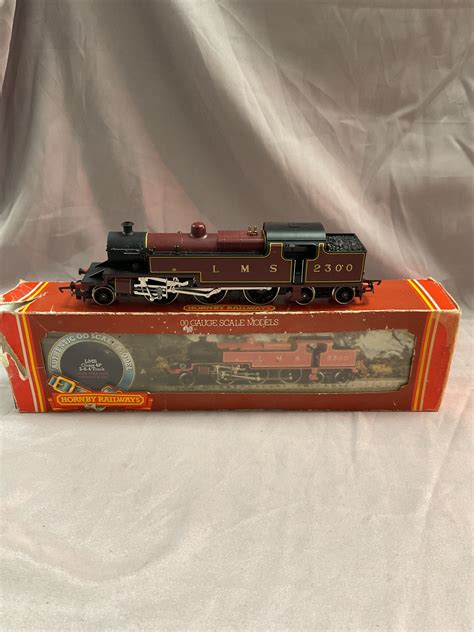Hornby Lms Class 4p Loco 2 6 4 Tank Badgers Auctions On Site And Online Auctions In High Wycombe