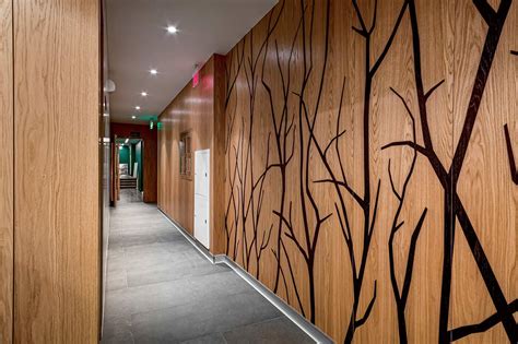 Шпонированные стеновые панели на заказ Купить стеновые панели из шпона в Москве