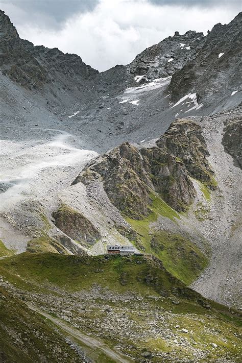 What Parallelism Is And How To Use It To Improve Your Photography