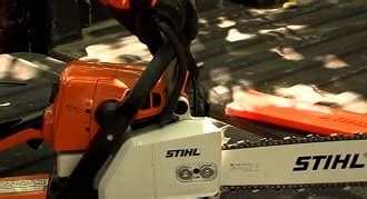 Chainsaw Revving Without A Throttle Solved Outdoor Tool Guide