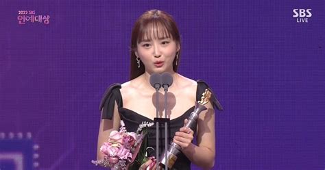 윤태진 하석주와 신인상 골때녀 모토 진심…연기한적 없어 [sbs연예대상]