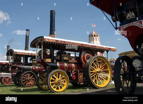 Traction Engine Engines Steam Tractor Tractors Fair Show Fairground