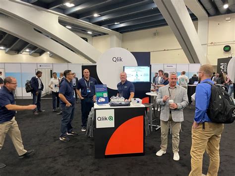 Qlik On Linkedin Dataaisummit