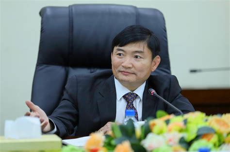 រដ្ឋមន្ត្រី ហេង សួរ ៖ ជំរុញឱ្យសមាគមគ្រឹះស្ថានឧត្តមសិក្សាបច្ចេកទេស