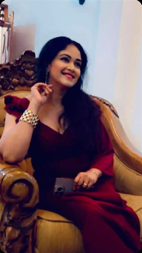 Ashika Mathasinghe Ashikamathasinghe • Instagram Photos And Videos