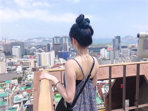 red on Twitter 수진이 뒷모습 https t co VW6MNlmo4Y Twitter