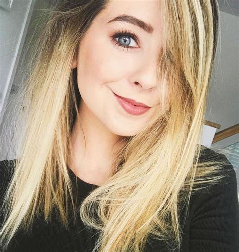 Zoe Sugg La Biografia Di Zoella