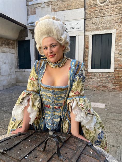 Historical Costume Of The 1700s 18th Century Costume Carnival Costume