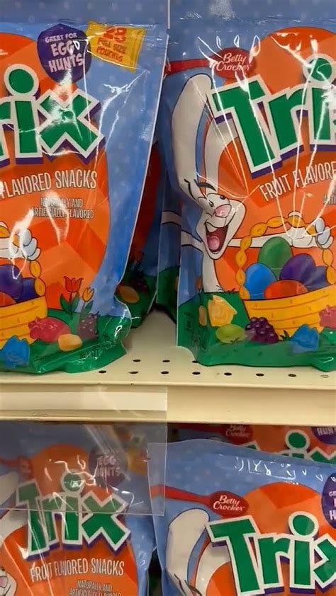 Trix Fruit Flavored Snacks Walmart Jewlzandm Shortfilm Youtube