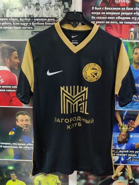 Выполненные заказы нашей компании по нанесению номера и фирменной символики на футбольную форму