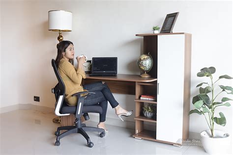 Tips To Choose The Right Computer Table For Your Space