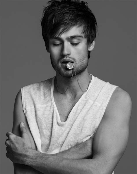 Douglas Booth Showing His Butt Naked Male Celebrities