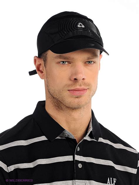 Парень в черной кепке фото и картинки Abrakadabra Fun