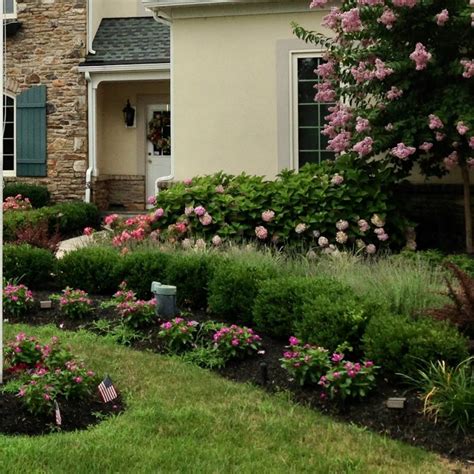 8 Front Yard Landscape Ideas For 2021 Plant Design Group