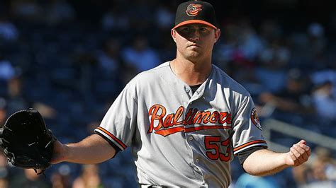 Yankees Acquire Orioles Pitcher Zach Britton For Prospects
