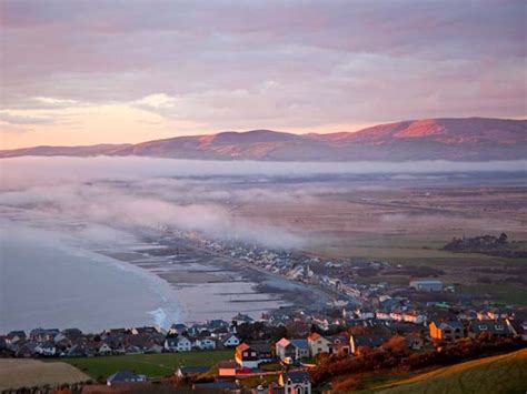 Trysor Y Mor In Borth Dyfed Cottages And Lodges