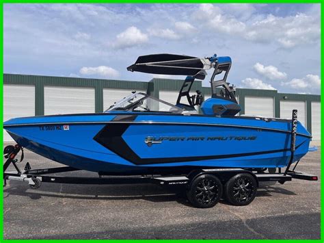 Nautique G23 Wakeboard Wake Surf Boat Led Lighting Power Folding