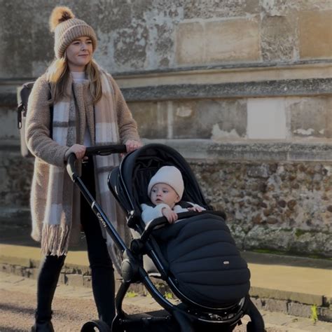 Icandy Peach 7 Single Stroller And Bassinet Black