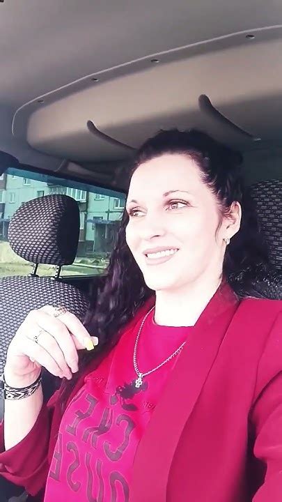 когда сидишь такая радостная Youtube