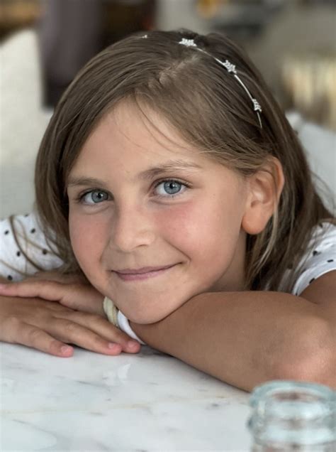 Discover Friedas Unique Portfolio On Mmg Talent