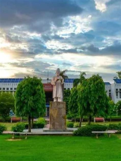 Top 10 Universities In India Nirf Ranking 2022 Physics Q And A