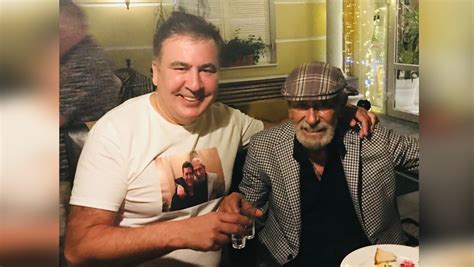 ბუბა კიკაბიძე 82 წლის გახდა როგორ ულოცავს დაბადების დღეს მიხეილ სააკაშვილი რადიო ფორტუნა