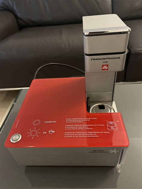 Illy Espresso 커피머신