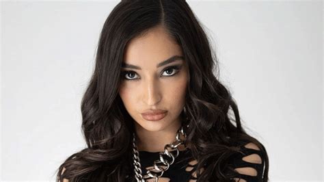 Emily Willis గుండెపోటు అనంత‌రం కోమాలోకి వెళ్లిన న‌టి Namasthe Telangana