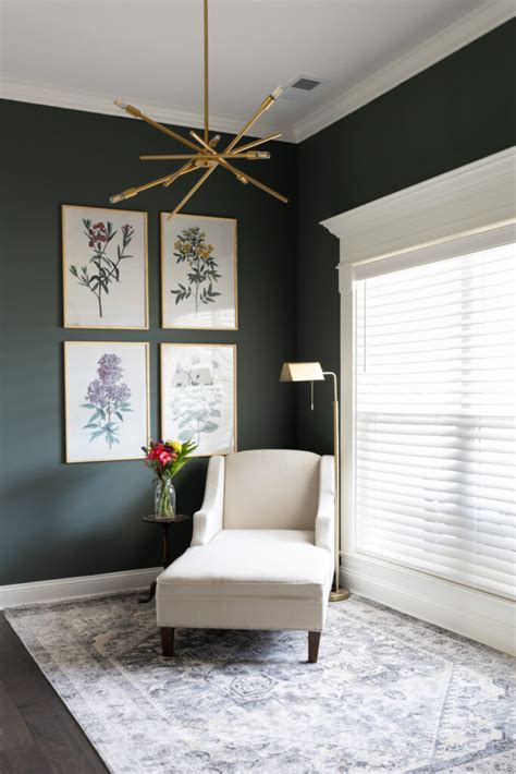 Using Large Scale Art ‣ Hayden