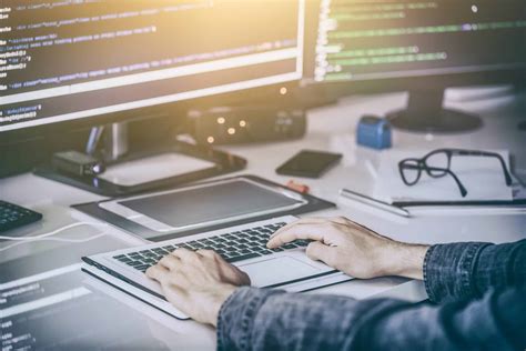 Webdesignerin Vs Webentwicklerin Wo Liegen Die Unterschiede