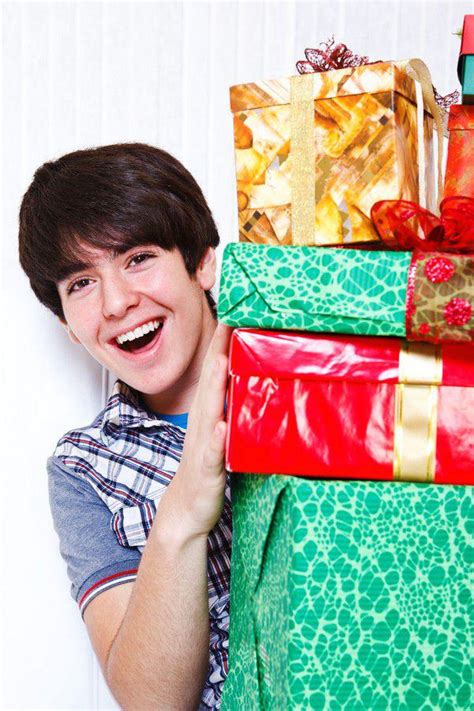 Что подарить подростку на день рождения