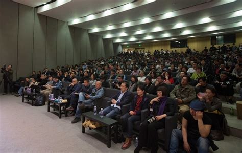 靳尚谊：中国油画的基本现状及未来中央美术学院美术馆 Cafa Art Museum