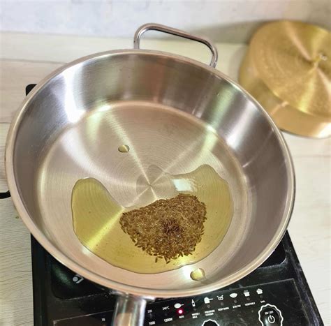 Palak Mooli Saag Spinach And Radish Greens Sabzi Vanitas Corner