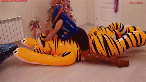 Alla Wears A Beach Ball In Leggings And Hotly Rides On An Inflatable Tiger And An Inflatable