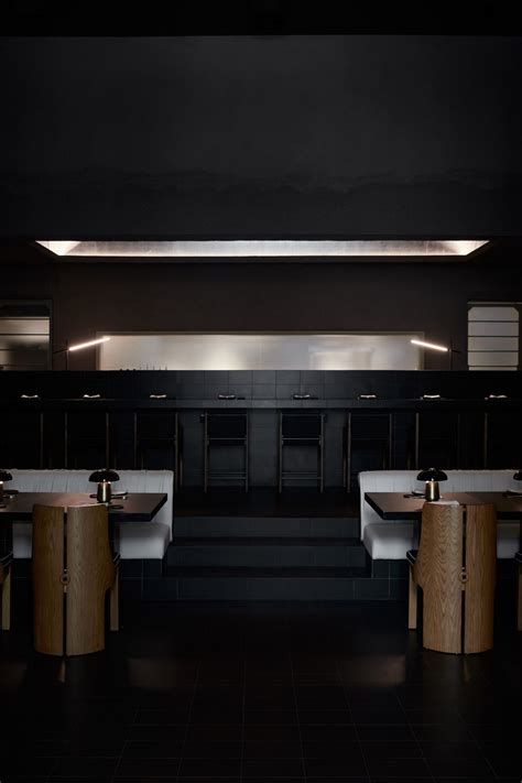 Vshd Design Creates Intriguing And Mysterious Interior For Sushi Restaurant Origami