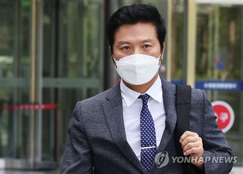 김태우 스폰서 의혹 건설업자 1심 징역형 집행유예 연합뉴스