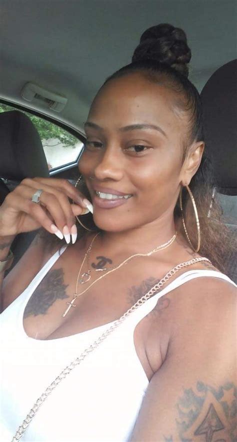 Beautiful Facebook Thot Shesfreaky