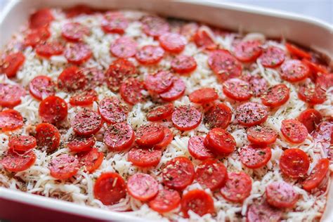 Pepperoni Pizza Dip Baked Pepperoni Dip Recipe Fab Everyday