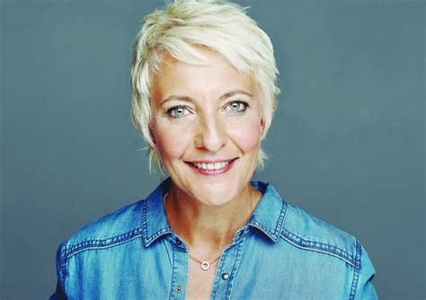 Eva Hache Revista Teatros