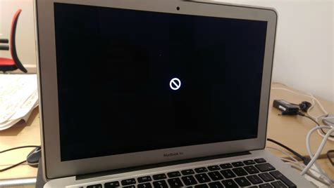 error while updating to yosemite on macbook air imgur
