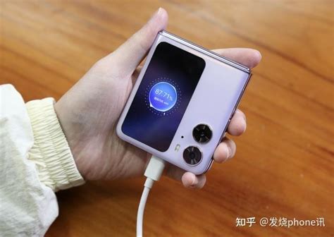 大外屏交互更好用！热度不减，find N2 Flip为何如此受欢迎 知乎