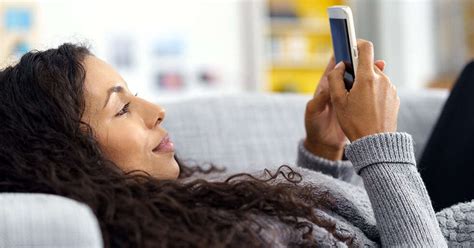 4 Sexting Messages You Can Send To Your Partner Right Away Femina In