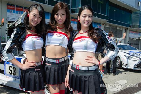 The Charming Gazoo Racing Girls At 24 Hours Of Nürburgring