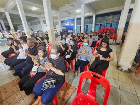 วาไรตี้4แคว วาไรตี้4แคว Added A New Photo